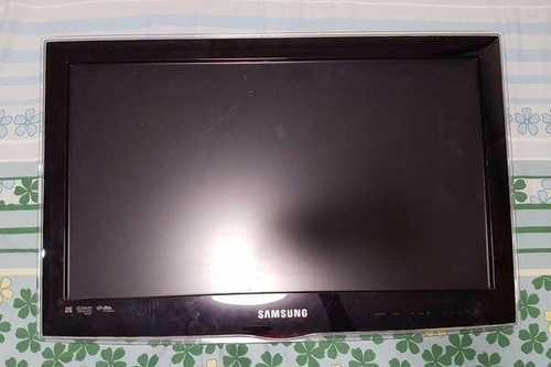 Телевизор Samsung UE22C4000PW