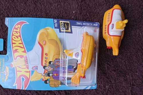 Hot wheels yellow submarine. Брак запечатан