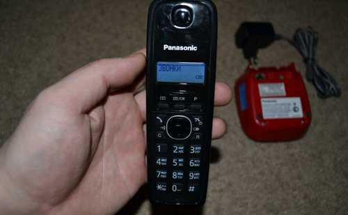 Радиотелефон Panasonic KX-TG1611RUR