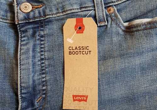 Джинсы Levi's