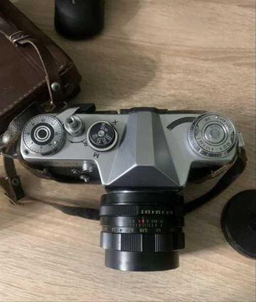 Плёночный фотоаппарат Zenit em Helios-44m