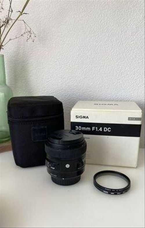 Объектив Sigma 30mm Art Canon EF-S 1.4