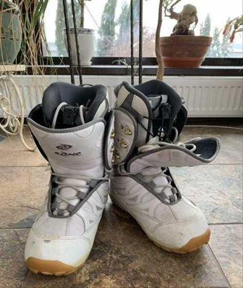Сноубордические ботинки Bone