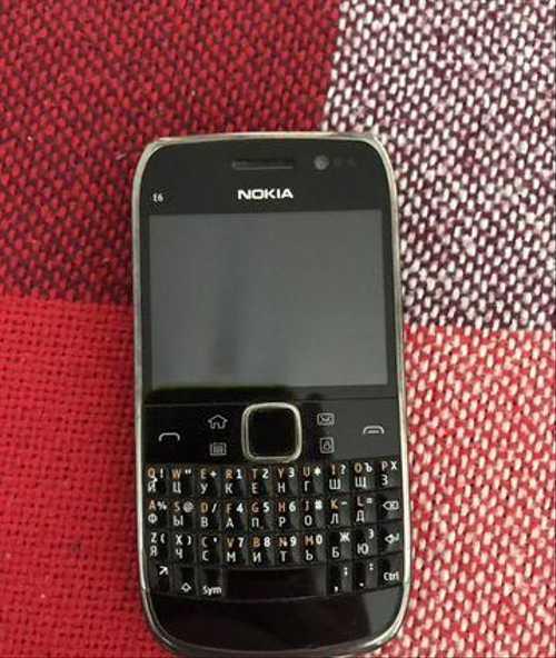 Телефон Nokia e6