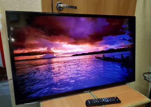 Телевизор Samsung 40" SmartTV, Wi-Fi