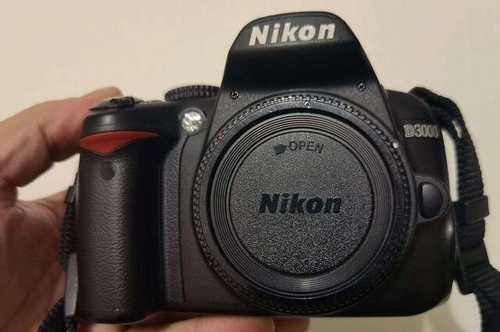 Nikon D3000D Body