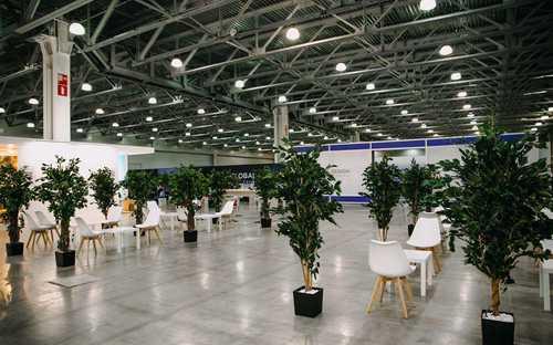 Фикус искусственный 1,8м