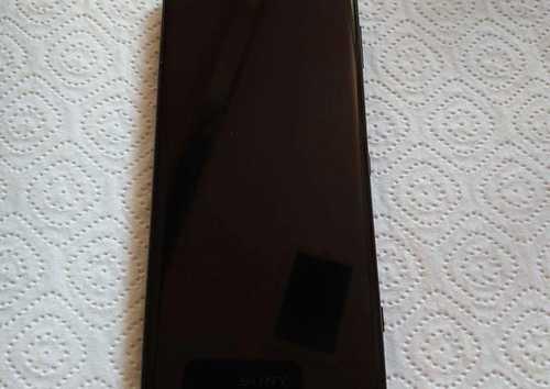 Смартфон Sony Xperia XZ 2
