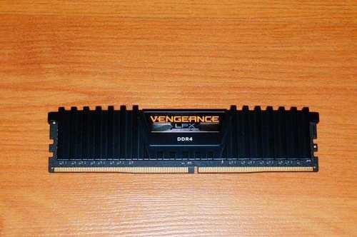 DDR4 8Gb Corsair Vengeance CMK8GX4M1A2400C16