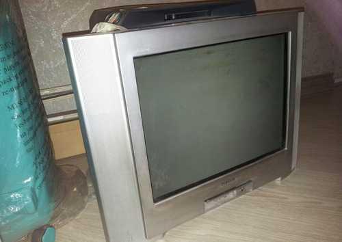 Sony Trinitron 21" с сабвуфером