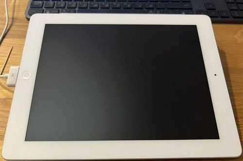 Apple iPad 3 New 64Gb WiFi + Cellular White MD371R