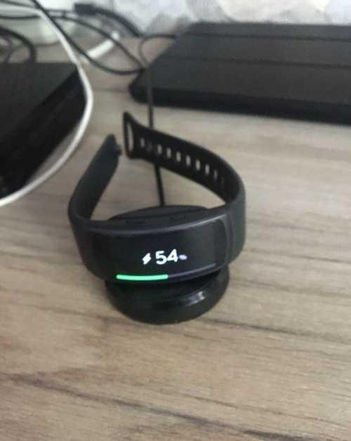 SAMSUNG gear fit 2