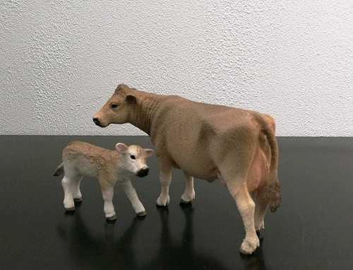 Schleich фигурки корова с теленком