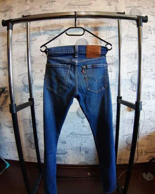 Джинсы Levi's