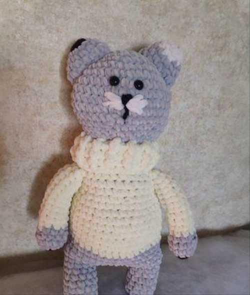Вязанная игрушка "Кот"