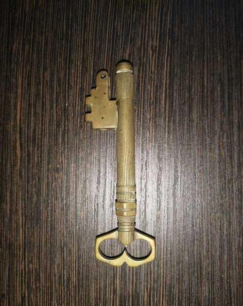 Антикварная зажигалка в форме ключа, конец 19 века | Festima.Ru .