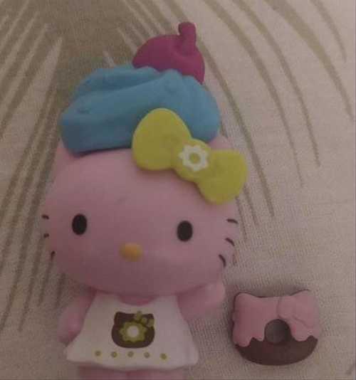 Фигурка Hello Kitty