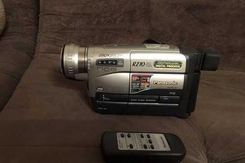Видеокамера Panasonic RZ10