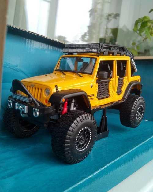 Модель Jeep Wrangler Unlimited от Maisto