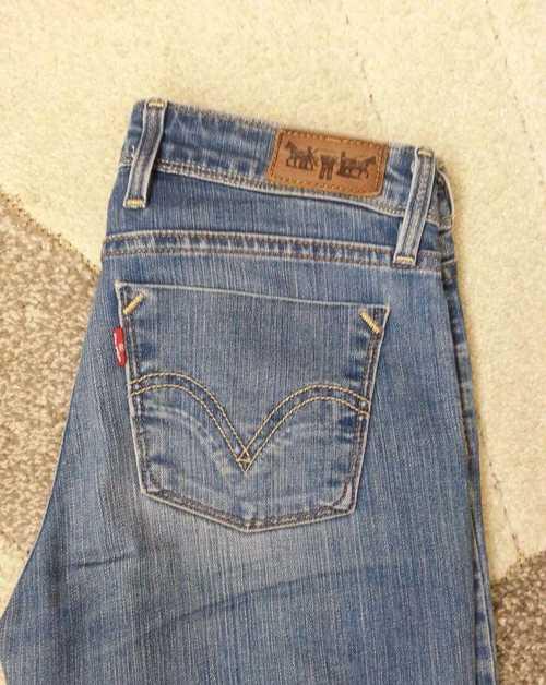 Джинсы Levi's 627 straight fit