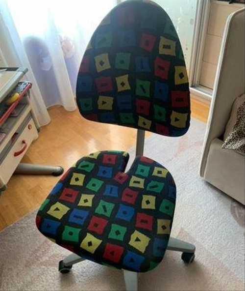 Компьютерное кресло moll