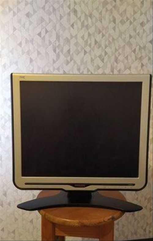 Продам Б/У LCD монитор Philips 190C7