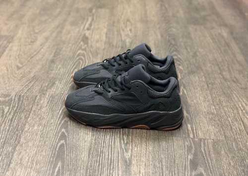 Adidas Yeezy Boost 700 размер 36-45