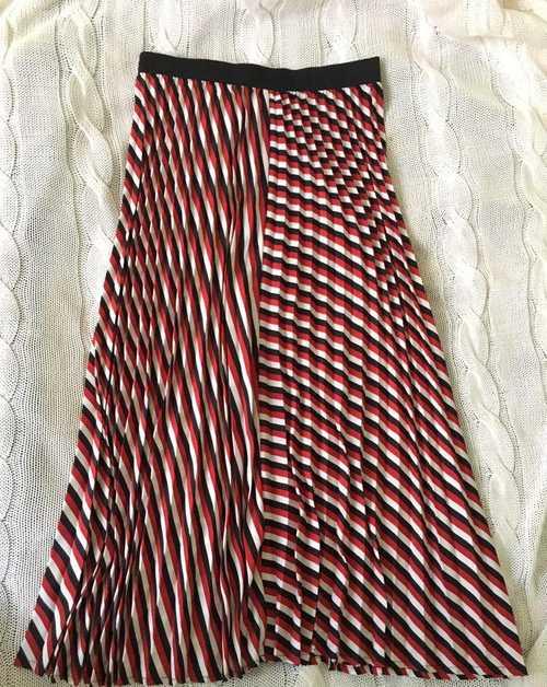 Юбка- гофре Stradivarius