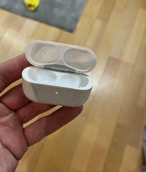 Кейс оригинальный от airpods pro