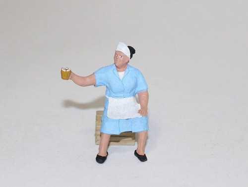 Фигурка в масштабе 1:43 "Продавщица"