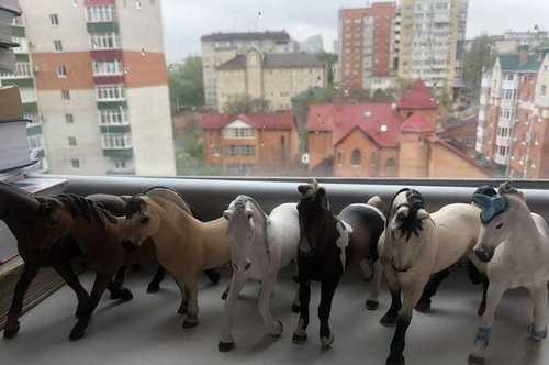 Фигурки лошади schleich