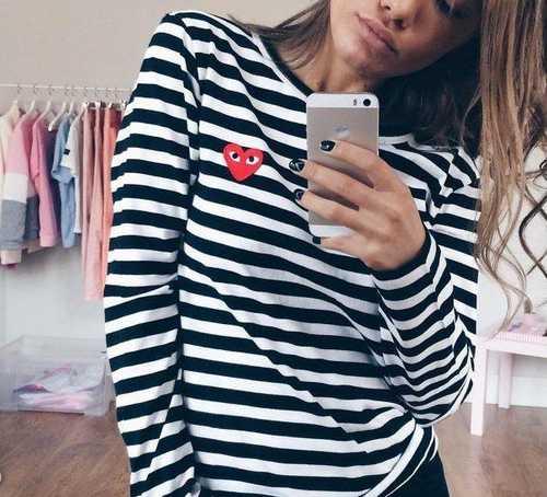 Кофта comme des garcons play