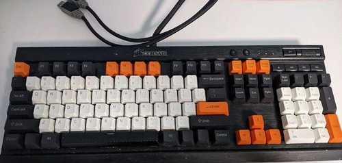 Механическая клавиатура Corsair K70