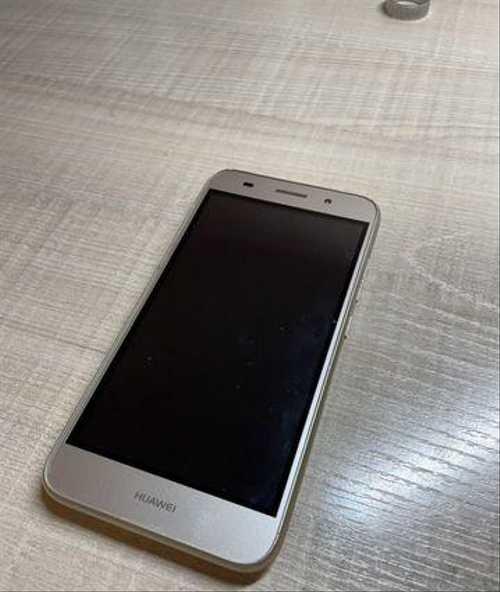 Телефон Huawei cro-l22