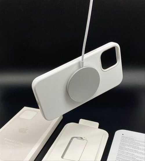 iPhone 12 / 12 Pro MagSafe Белый Silicone White