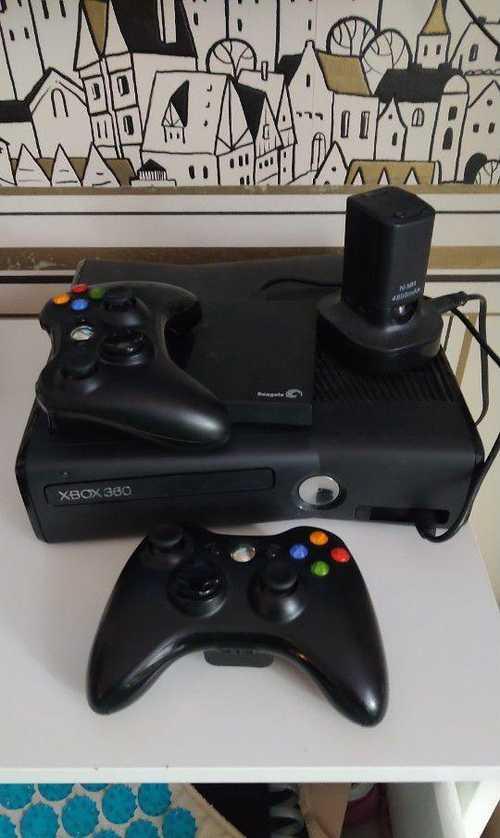 Xbox 360 slim 256gb + 1tb HDD + зарядка аккум