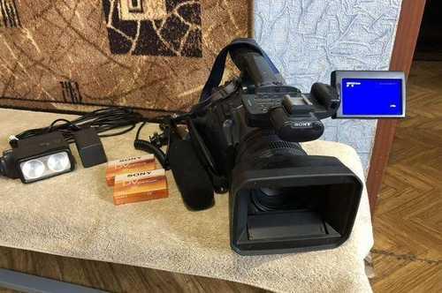 Видеокамера Sony DCR-VX2200E miniDV