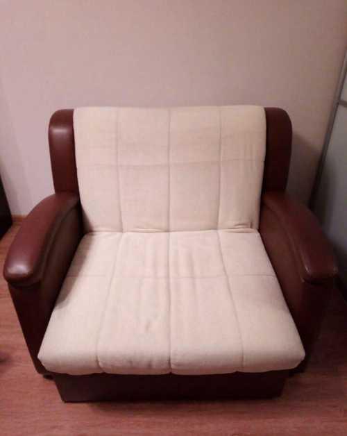 Кожанное кресло - кровать " Кардинал 5"