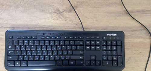 Клавиатура Microsoft Wired Keyboard 600 + веб-каме