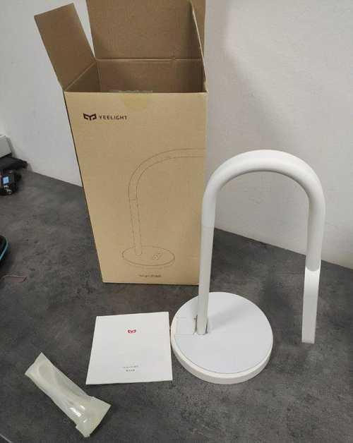 Настольная лампа Xiaomi Yeelight Led Table Lamp