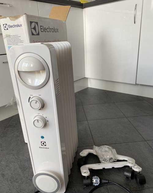 Масляный обогреватель Electrolux eoh/m-6157