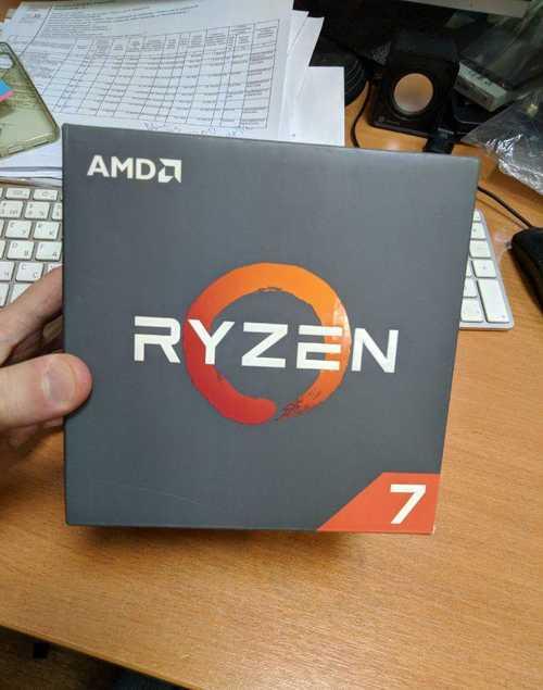 Продам процессор AMD Ryzen 7 1700 box (yd1700bbaeb