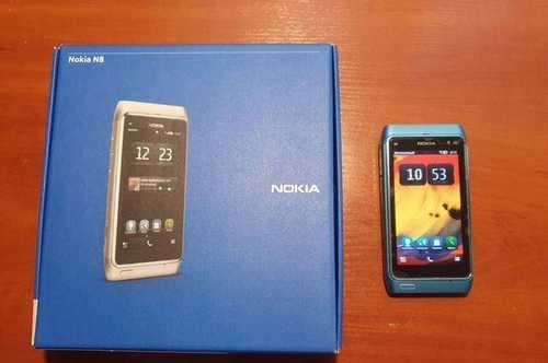 Мобильный телефон Nokia N8 голубой
