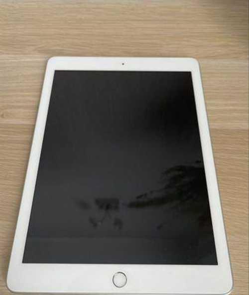 iPad a1893 wifi 32GB