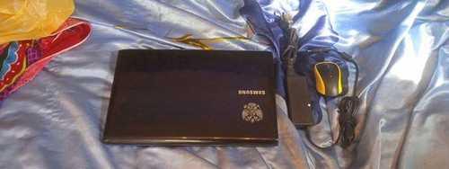 Samsung r590(i3.4gb.500gb.1gb video)