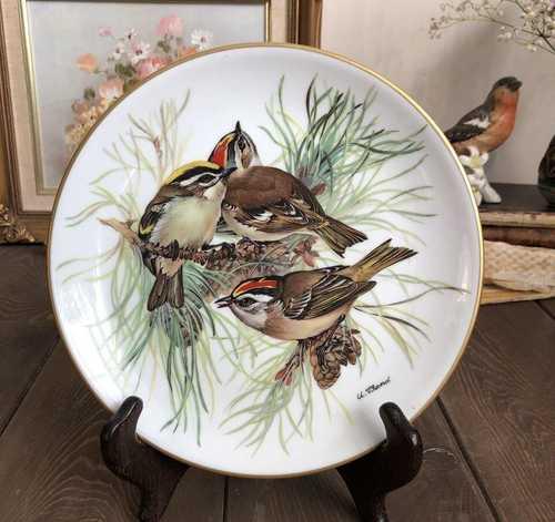 Настенные тарелки серии "Мир птиц". Урсула Банд