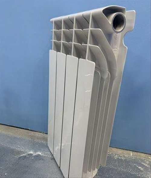 Радиатор отопления алюминиевый Radena