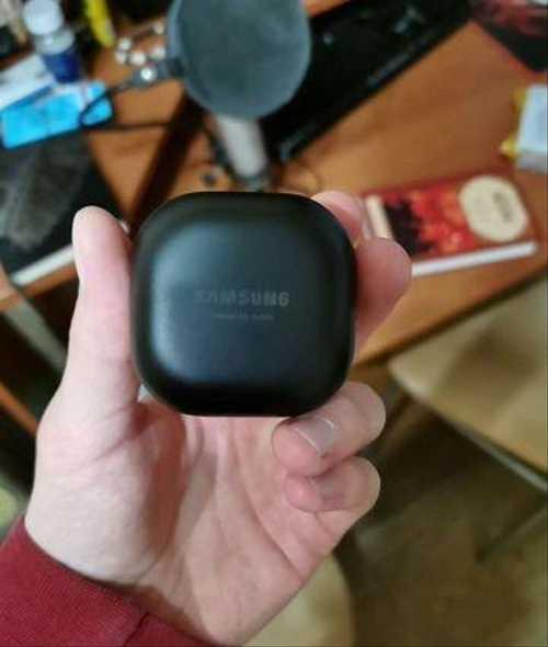 Чехол Samsung Galaxy Buds Pro