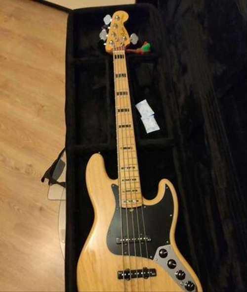 Fender American deluxe Jazz Bass 5-и струнная