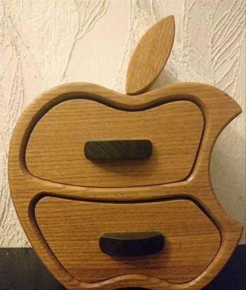 Сувенирная шкатулка в подарок в виде яблока